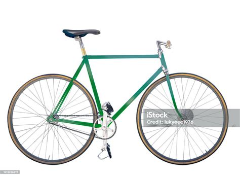 녹색 빈티지 경주 도로 자전거 자전거 고전적인 스타일 수정된 예비 부품 두 가지 톤 색상의 자전거 바퀴 밝은 갈색 가죽 자전거 격리된 흰색 배경 0명에 대한 스톡 사진 및