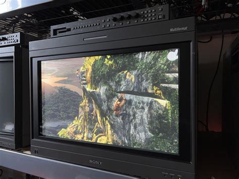 Uncharted Golden Abyss On Vita Tv On Sony Bvm Crt Monitor R Uncharted