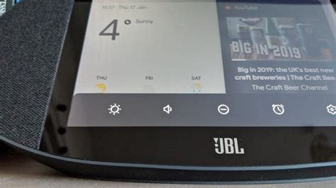 JBL Link View Review Smart Display Has Audio Oomph Tech Advisor