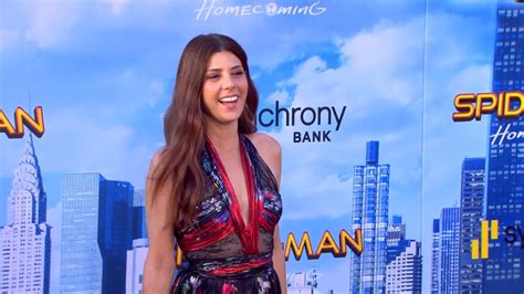 Marisa Tomei Steals The Show As A Much Younger Aunt May In Spider Man