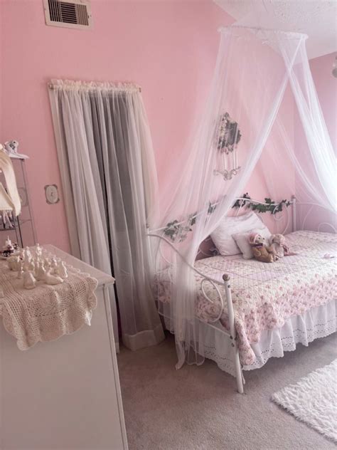 ꜰᴏʟʟᴏᴡ ꜰᴏʀ ᴍᴏʀᴇ ♡︎ ᴀʟʟ ᴄᴛᴛᴏ In 2025 Room Inspiration Bedroom