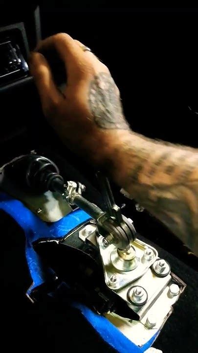 Нива перенос рычага КПП #нива #niva #nivalegend #тюнинг #кпп - YouTube