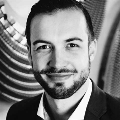 Raphael Eichinger Iubh Duales Studium Düsseldorf Mba Research