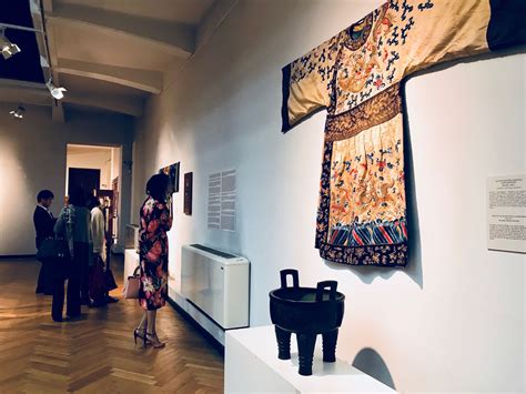 უცნობი აღმოსავლური ხელოვნების კოლექცია სიმონ ჯანაშიას სახელობის მუზეუმში At