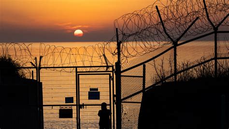 Европа очевидно се разпада и затова започнаха такива циркове „преврат“ в Германия сега арест