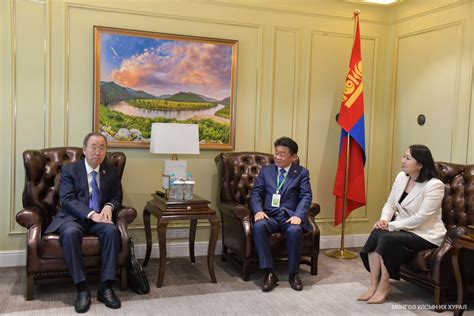 НҮБ ын 8 дахь Ерөнхий нарийн бичгийн дарга Бан Ги Мун Монголд ирлээ Hunnu Mn