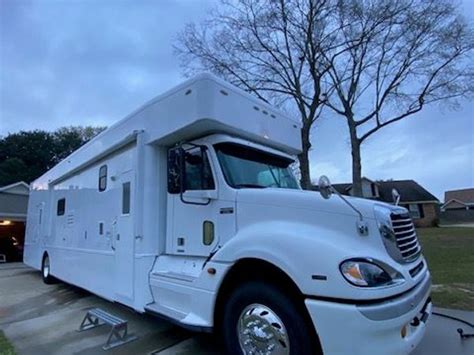 Toter Home With Garage For Sale In Biloxi Ms Racingjunk