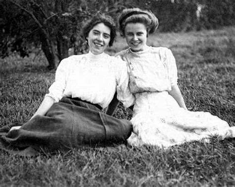 Posting Vintage Lesbians Every Dayday 24 Ractuallesbians