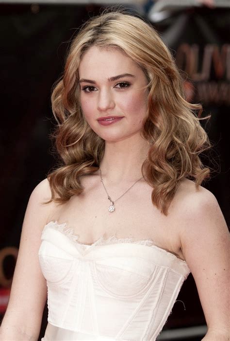 Mrhdwallpaper Lily James Hot Hd Wallpapers