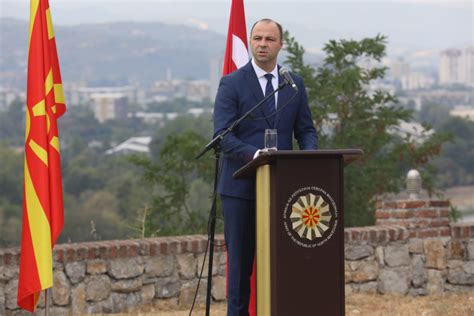 Прес конференција на министерот за одбрана Мисајловски по повод 100 дена Влада во живо