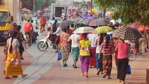 အမျိုးသမီးအလုပ်သမများကို လိင်ပိုင်းဆိုင်ရာ နှောက်ယှက်မှုများနှင့် အဓမ္မခိုင်းစေခံရမှုများရှိနေ