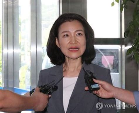 법카 유용 의혹 이진숙 방통위원장 2차 경찰 출석