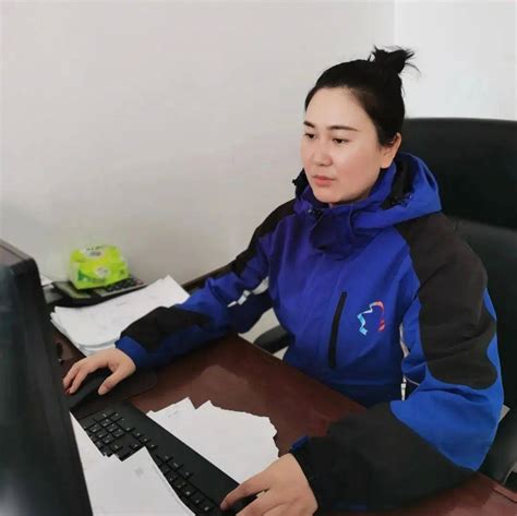 巾帼风采克什克腾旗文化旅游产业发展有限责任公司 马瑞丽 工作 售票 景区