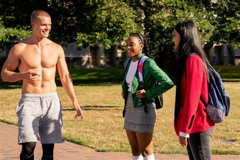 Sexiest Tv Shows To Watch Right Now Updated August