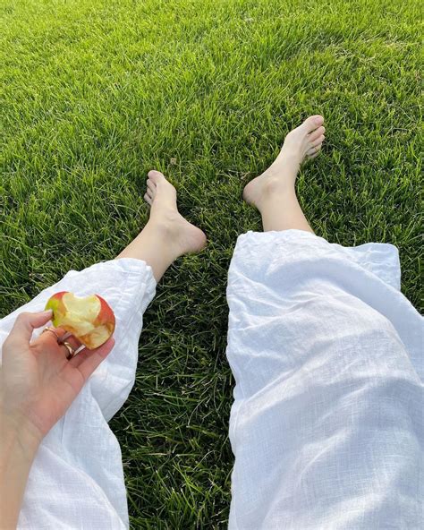Summer Spiros Feet