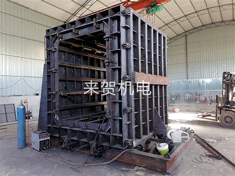 管廊模具 箱涵模具 方涵模具 来贺机电