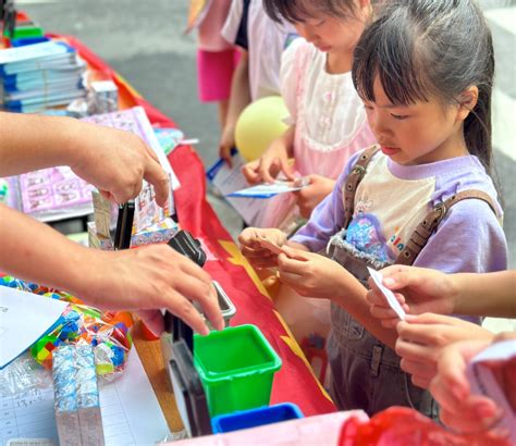 海龙街：开展“分类进万户，全民齐参与”垃圾分类宣传活动（组图） 广州市荔湾区人民政府门户网站