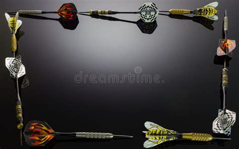 Dartboard Border Stock Photos Free Royalty Free Stock Photos From Dreamstime