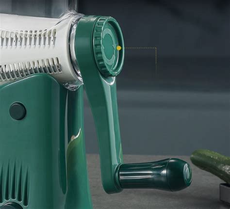 Badu Bg Мултифункционално ролково ренде за зеленчуци Ръчно въртящо се ренде Настъргване на