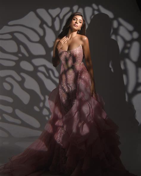 Rani Lachmi Rani Lachmi Added A New Photo