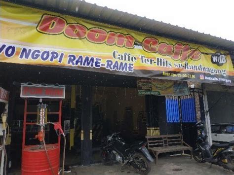 Doom Cafe Randuagung Restaurant Reviews