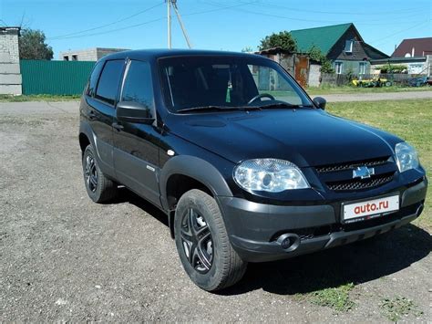 Купить б/у Chevrolet Niva I Рестайлинг 1.7 MT (80 л.с.) 4WD бензин ...