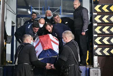 უკრაინაში დაღუპული ქართველი მებრძოლები საქართველოში ჩამოასვენეს