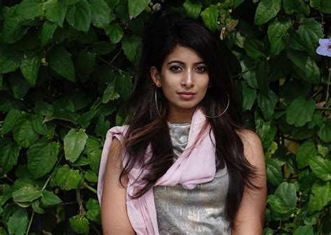 Archana Ravi Hot Photos Archana Ravi Bold Dazzling Hot Images