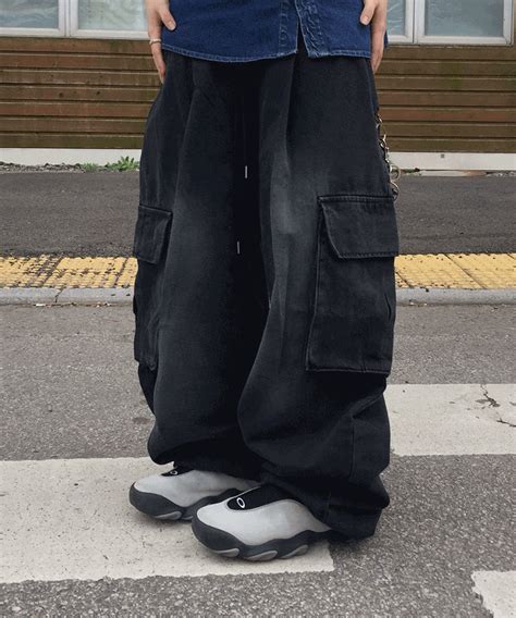 럭키 워싱 포켓 벌룬 데님 팬츠 에이블리