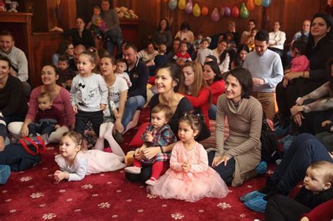 Програмата на Софийската опера и балет за най малките „Концерти за бебоци“ навършва 9 години