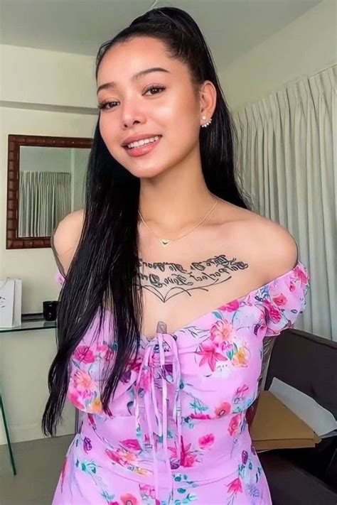 Fotos Bella Poarch Beutiful Girls Prity Girl Cute Casual Outfits