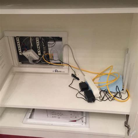 装修完才发现弱电箱太小，提前设计，有备无患 知乎