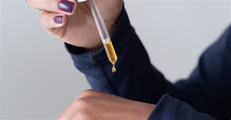 실내 건강 남아메리카 노화 방지 돌보다 라이프스타일 매니큐어 모이스처라이저 미나스 제 라이스 미용 제품 방울 벨로 호 라이 존트 브라질 비타민