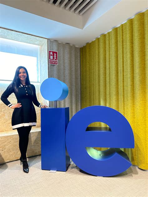 Acerca De Darilyn Darilyn Aquino