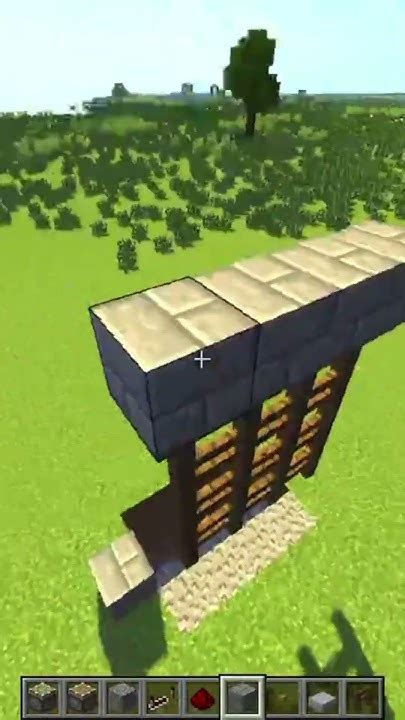 как построить автоматические ворота в майнкрафте Shorts Minecraftshorts Youtube
