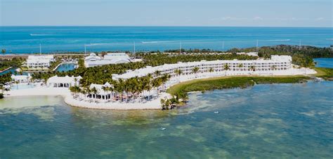 Check Into These Stunning Waterfront Resorts In The Florida Keys Maxim