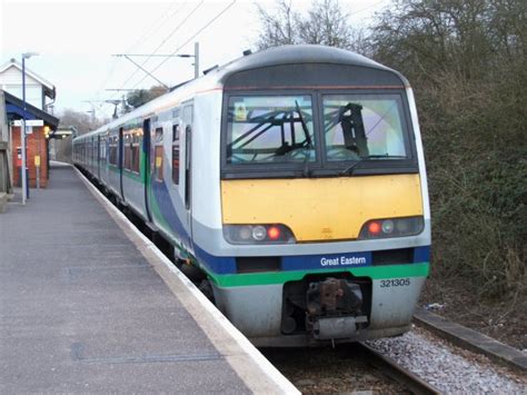 The Siding 321305 At Thorpe Le Soken 18 Mar 2006
