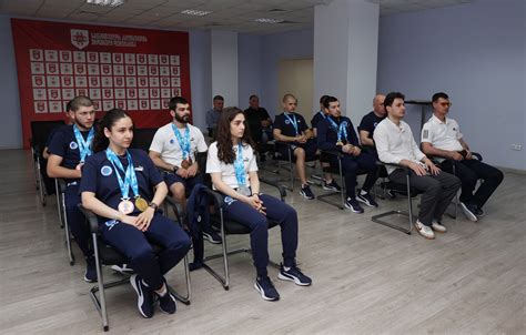 საქართველოს სპორტის მინისტრმა უშუს ეროვნულ ნაკრებს ევროპის ჩემპიონატზე მიღწეული ისტორიული