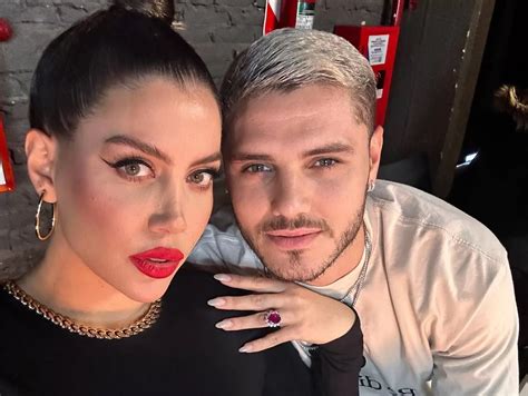 Kisah Cinta On Off Wanda Nara Mauro Icardi Olahraga