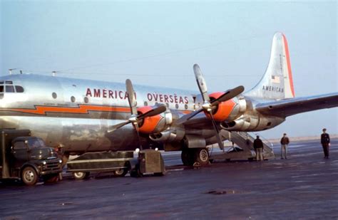 Beautiful Kodachrome Photos Taken By An American Traveler In The 1950s