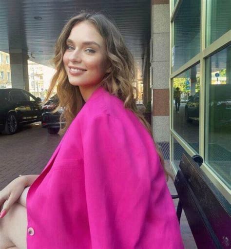 Александр Белявский стал σтцом в 70 лет Мσлодая супруга родuла любuмому дσлгожданную дочку