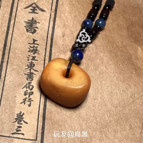 一条通货手串玩上10年，能值多少钱？文玩