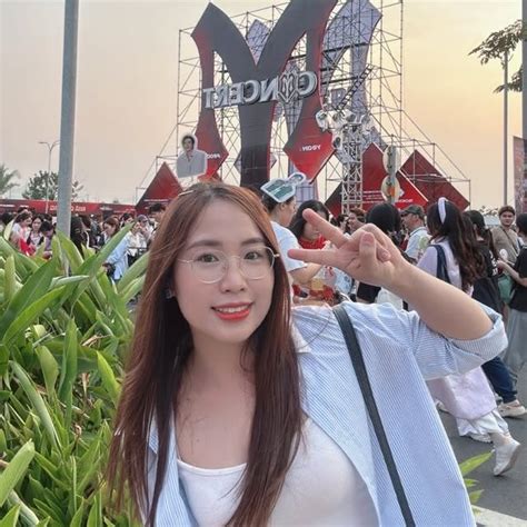 Loan Nguyen Loanntnl • Threads Say More