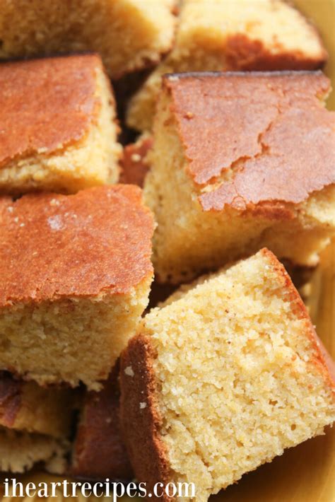 Southern Cornbread Recipe I Heart Recipes