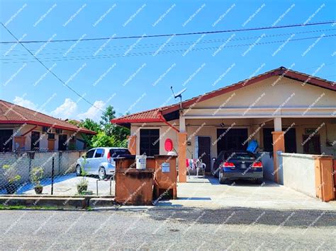 1 Storey Semi Detached House
