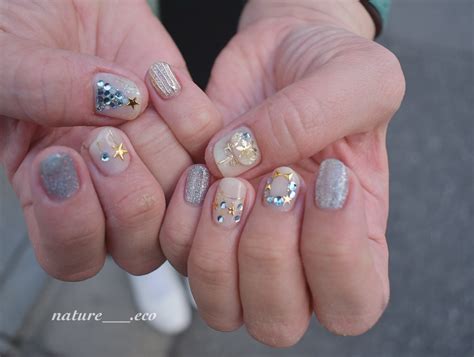 佐藤 枝里子 みなさまにお知らせがございます🙇‍♀️ 1月7日本日から2週間ほど。自宅に足場が設置されます。 そのため、お車でお越しくださっていたお客様には