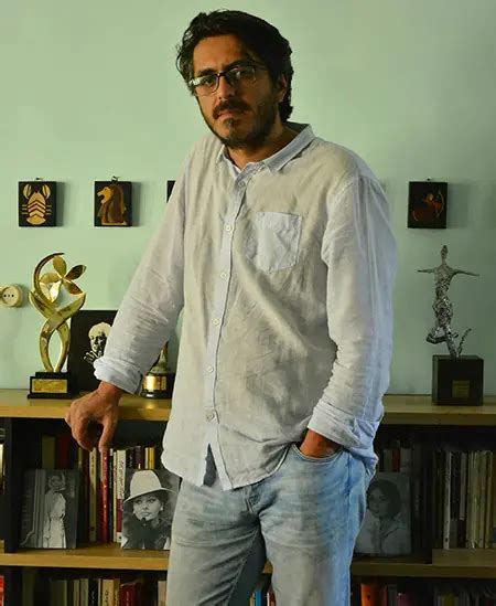 تصاویر بیوگرافی، عکس ها و زندگی شخصی خیام وقار کاشانی