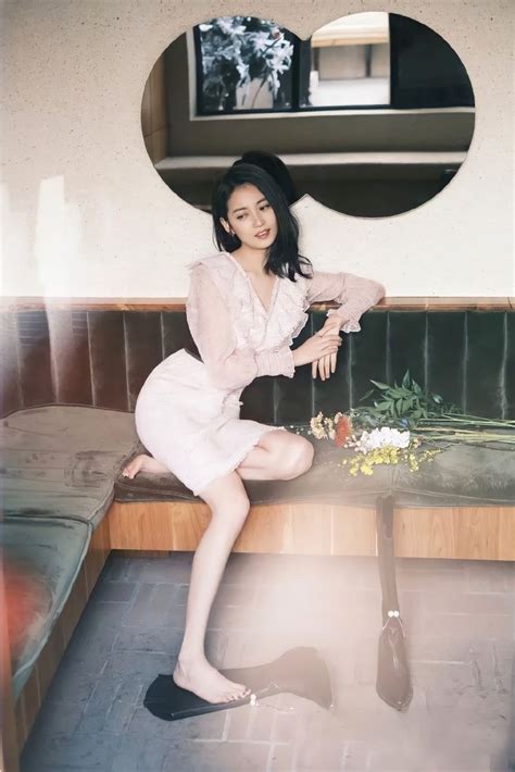 Yuqi Chens Feet