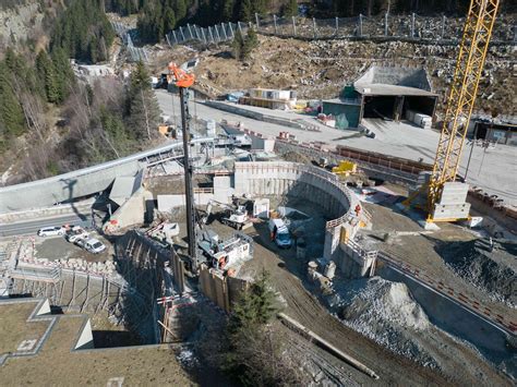 A2 Zweite Röhre Gotthard | Die Vorbereitungen für den Haupttunnel…