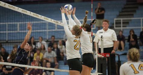 Volleyball Suffers 3 1 Setback At Uw Stout Posted On October 4th